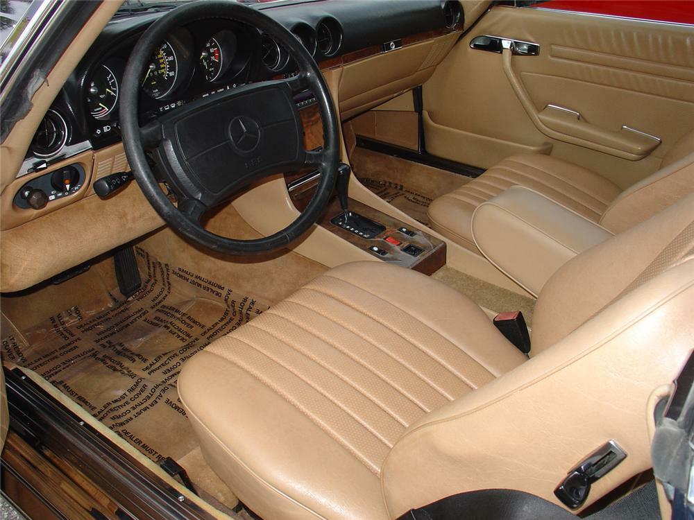 1987 MERCEDES-BENZ 560SL ROADSTER - Interior - 64289