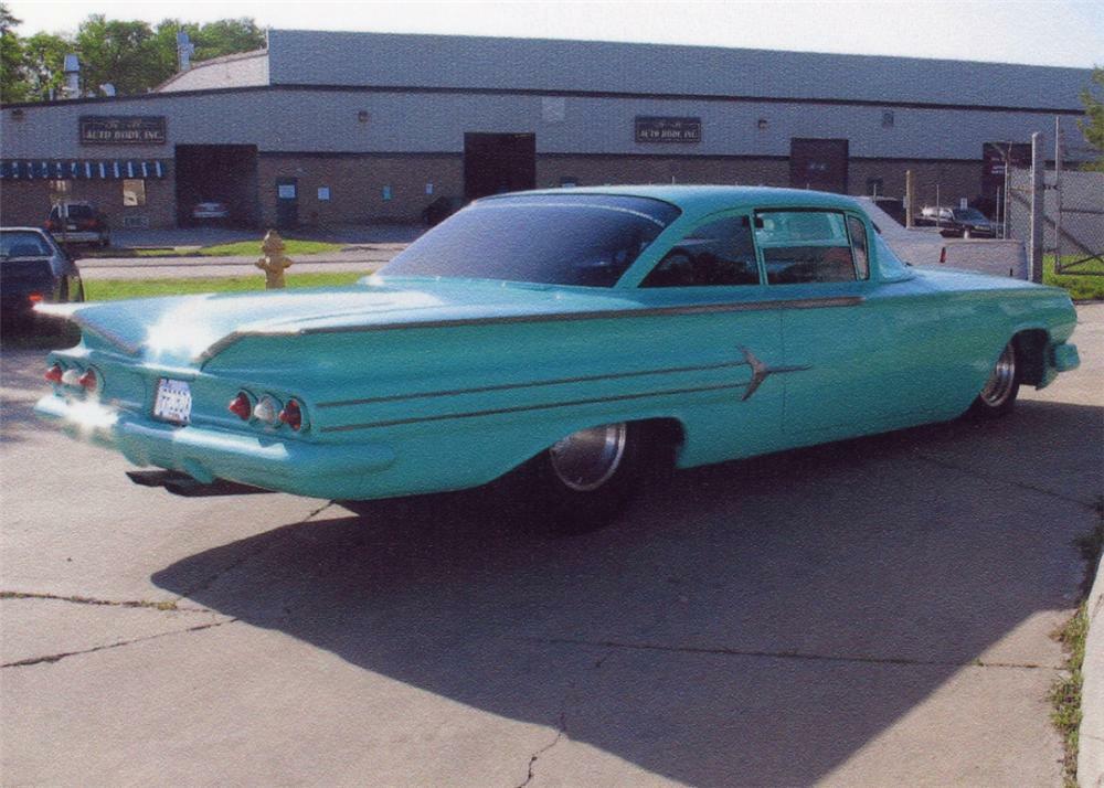 1960 CHEVROLET IMPALA CUSTOM 2 DOOR COUPE - Rear 3/4 - 65829