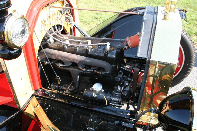 1915 FORD MODEL T CIRCUS CALLIOPE TRUCK WITH WAGON - Engine - 65839