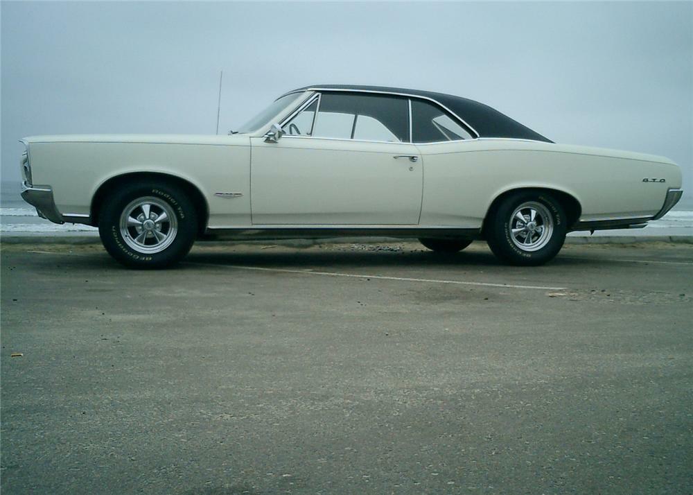 1966 PONTIAC GTO 2 DOOR HARDTOP - Side Profile - 65894