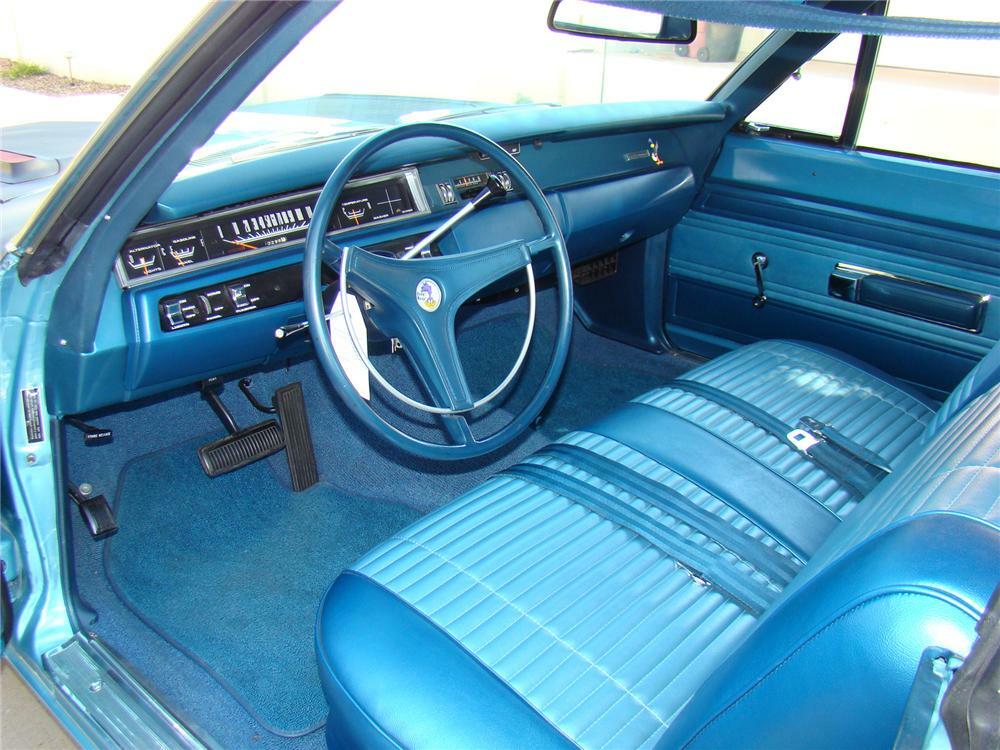 1969 PLYMOUTH HEMI ROAD RUNNER COUPE - Interior - 71573