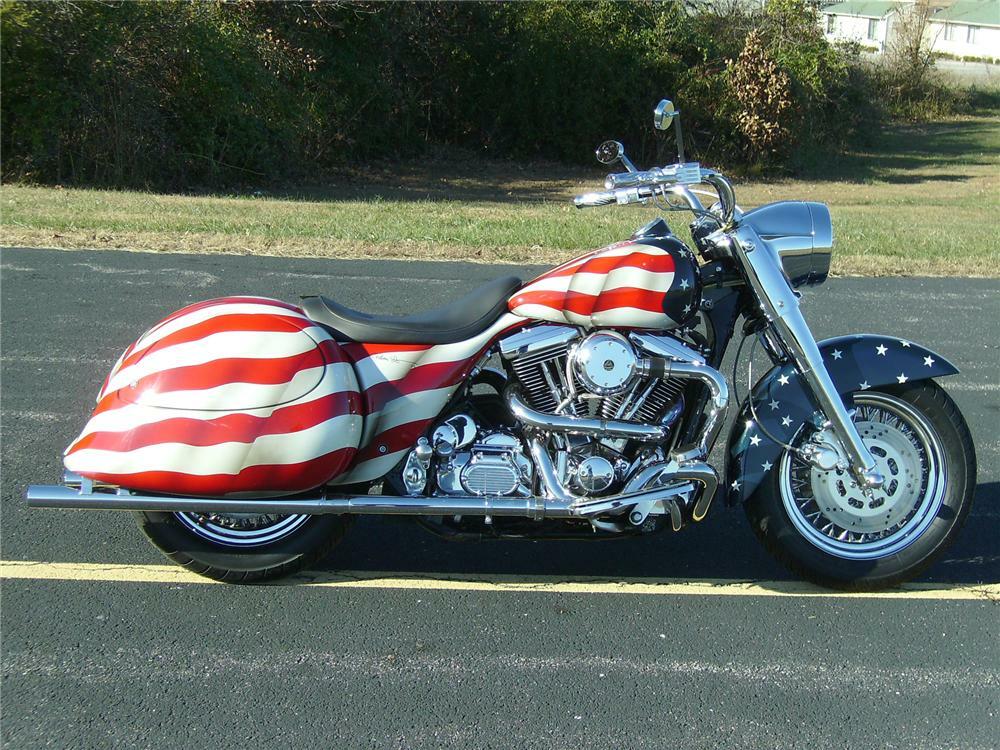1996 HARLEY-DAVIDSON ROAD KING EASY RIDER EDITION MOTORCYCLE - Side ...