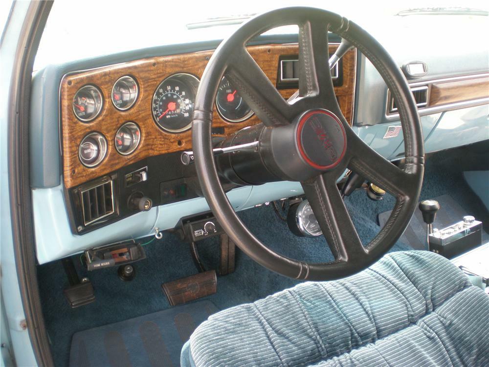 1976 GMC JIMMY SUV - Interior - 79768