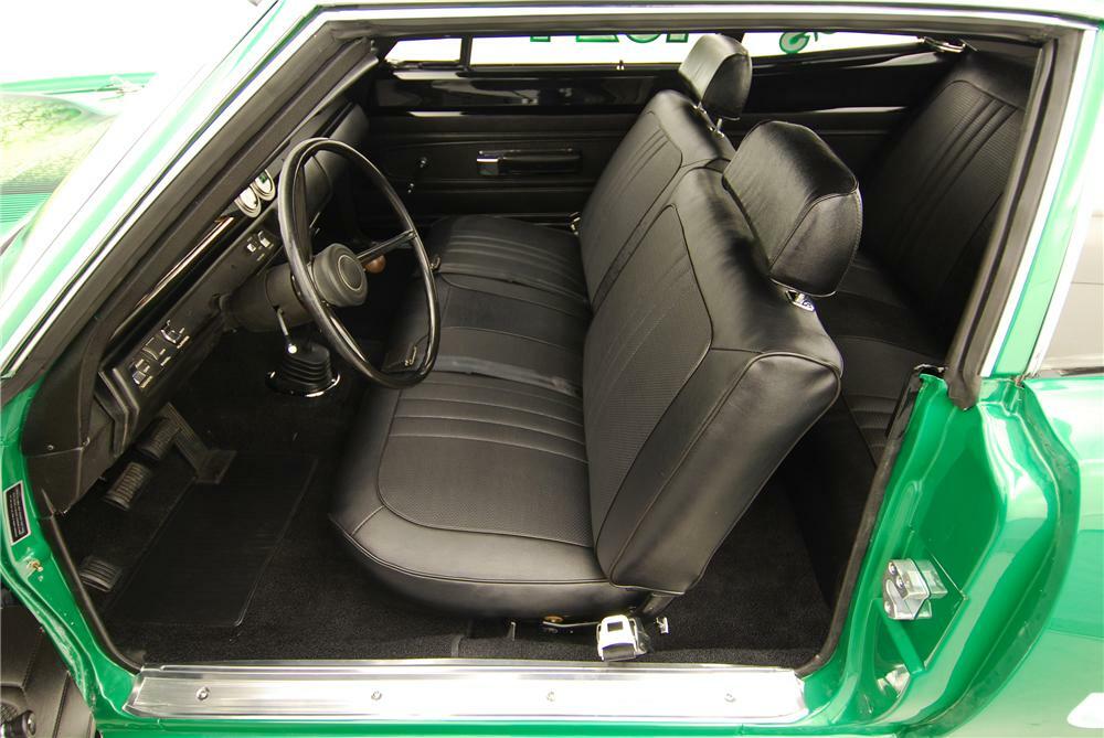 1969 PLYMOUTH ROAD RUNNER CUSTOM 2 DOOR HARDTOP - Interior - 81045