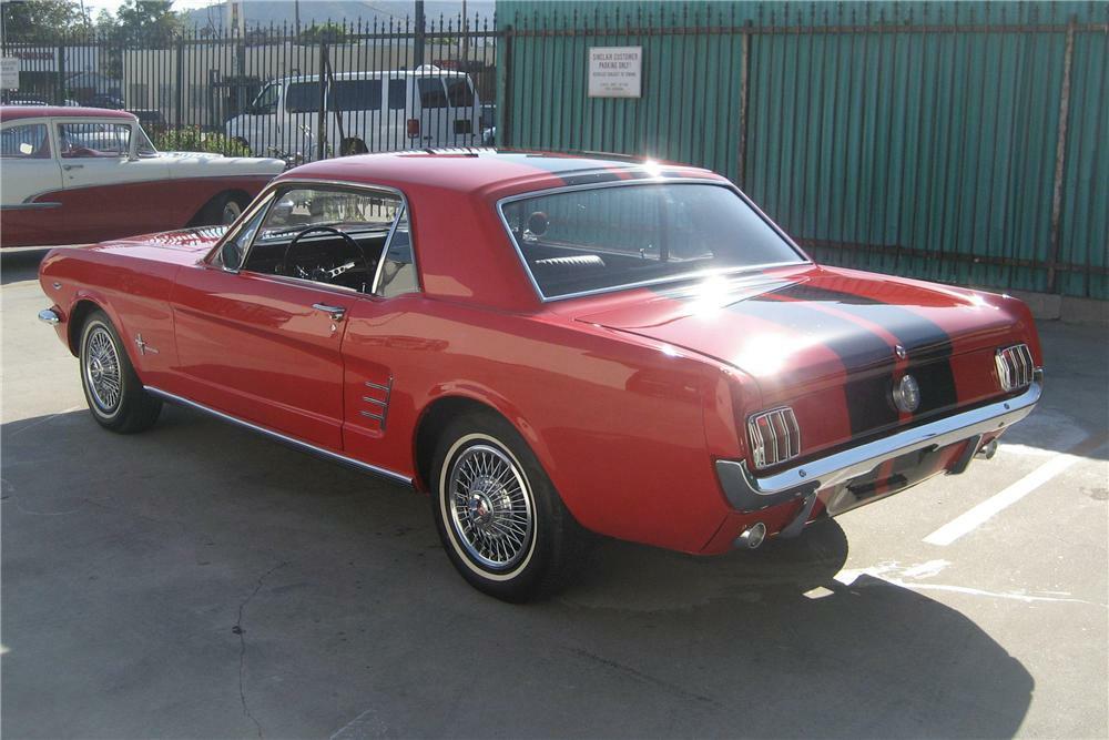 1966 FORD MUSTANG 2 DOOR COUPE - Rear 3/4 - 81964