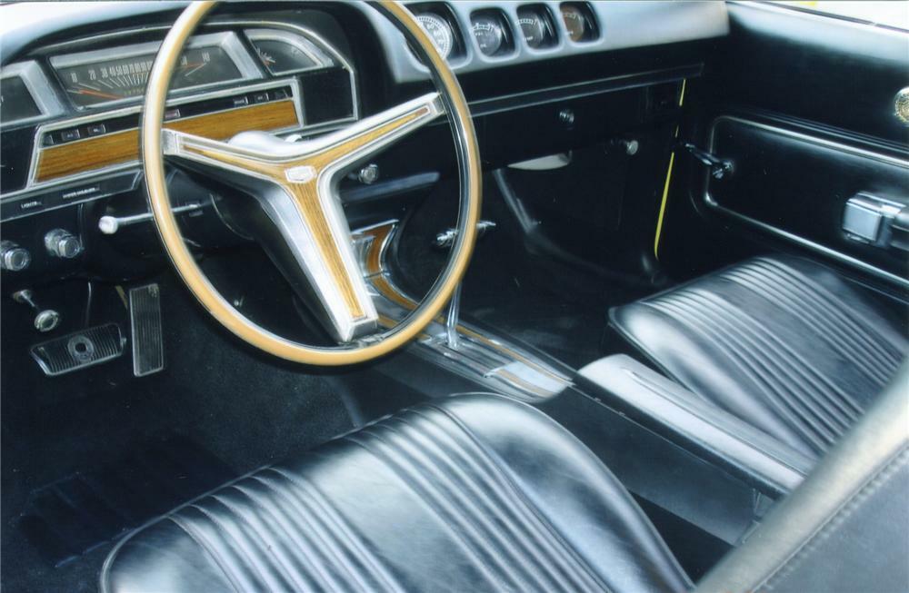 1970 MERCURY CYCLONE GT 2 DOOR HARDTOP - Interior - 82362