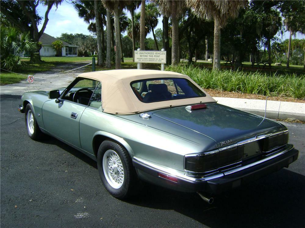 1993 JAGUAR XJS 2 DOOR CONVERTIBLE - Rear 3/4 - 89005