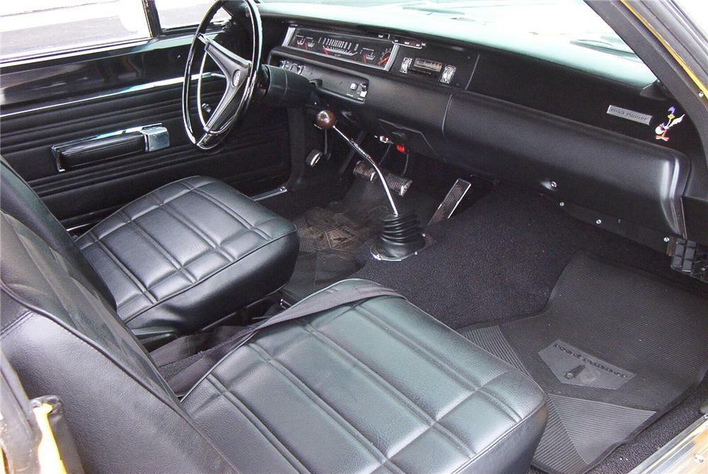 1969 PLYMOUTH ROAD RUNNER 2 DOOR COUPE - Interior - 89096