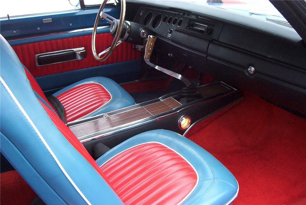 1970 PLYMOUTH SUPERBIRD 2 DOOR HARDTOP - Interior - 89102