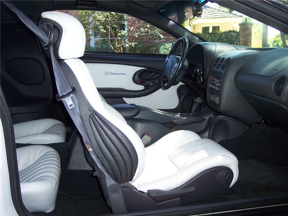 1994 PONTIAC FIREBIRD TRANS AM GTA 2 DOOR COUPE - Interior - 89178