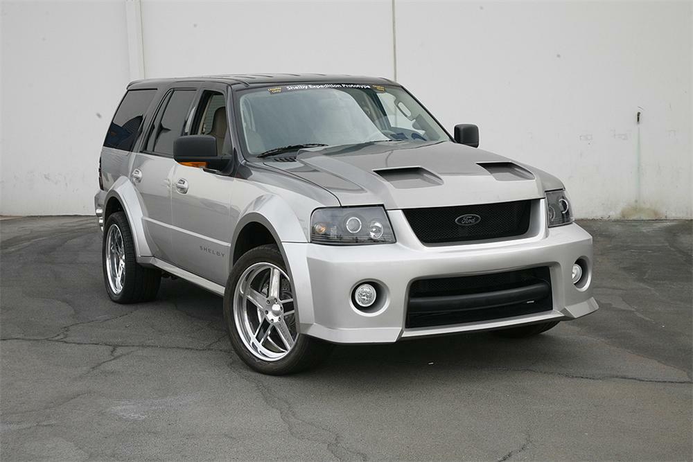 2004 FORD SHELBY EXPEDITION CUSTOM SUV - Front 3/4 - 91612