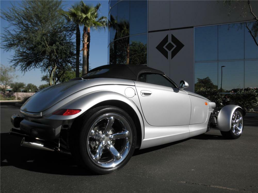 2000 PLYMOUTH PROWLER CONVERTIBLE - Rear 3/4 - 93395