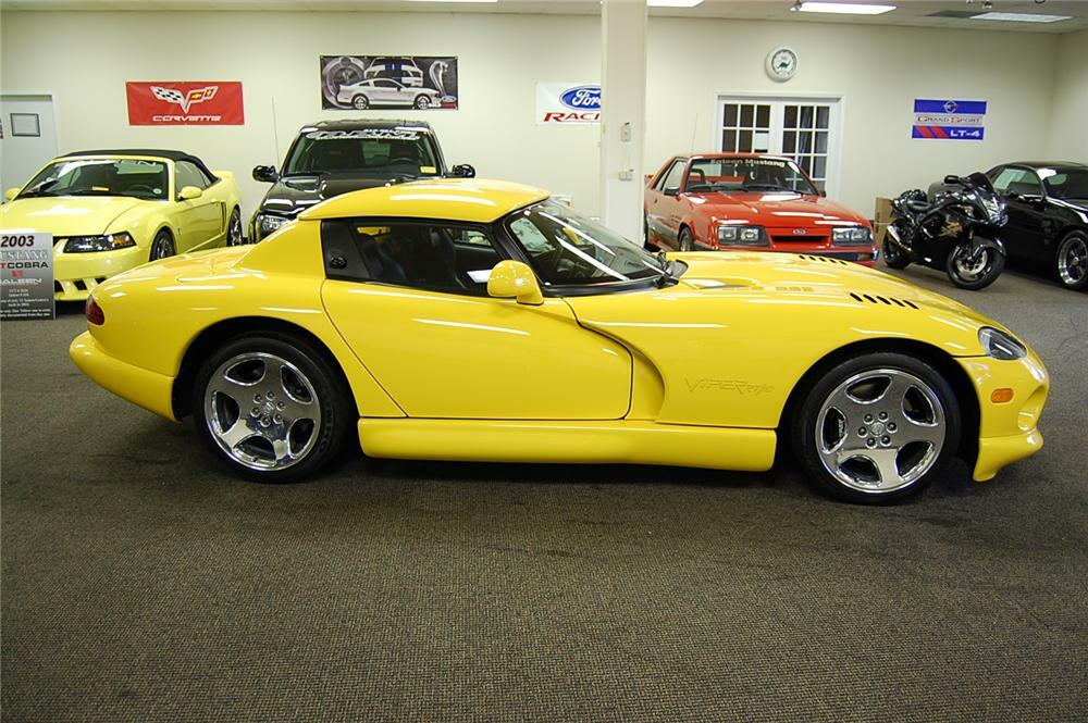 2001 DODGE VIPER RT/10 ROADSTER - Side Profile - 93691