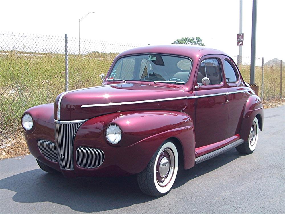 1941 FORD CUSTOM COUPE