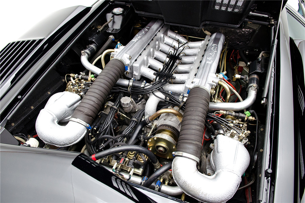 1990 lamborghini countach engine