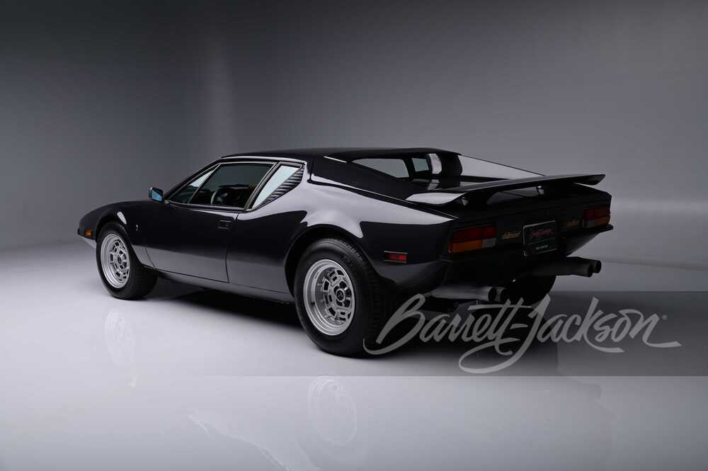 Details - Barrett-Jackson Collection Showroom