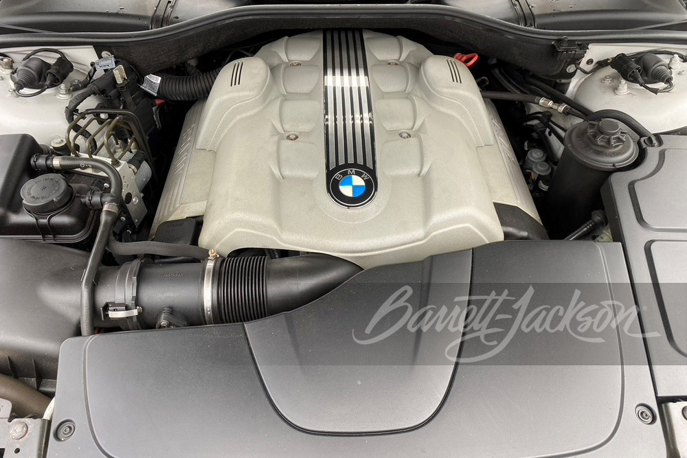 2002 bmw 745i engine